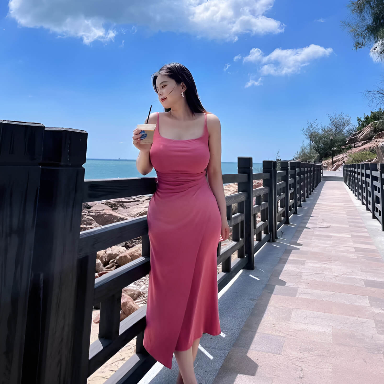 Gカップの見た目やサイズ感・重さ・ブラ選びまで徹底解説！悩みと美胸の作り方も紹介 – VEIMIA